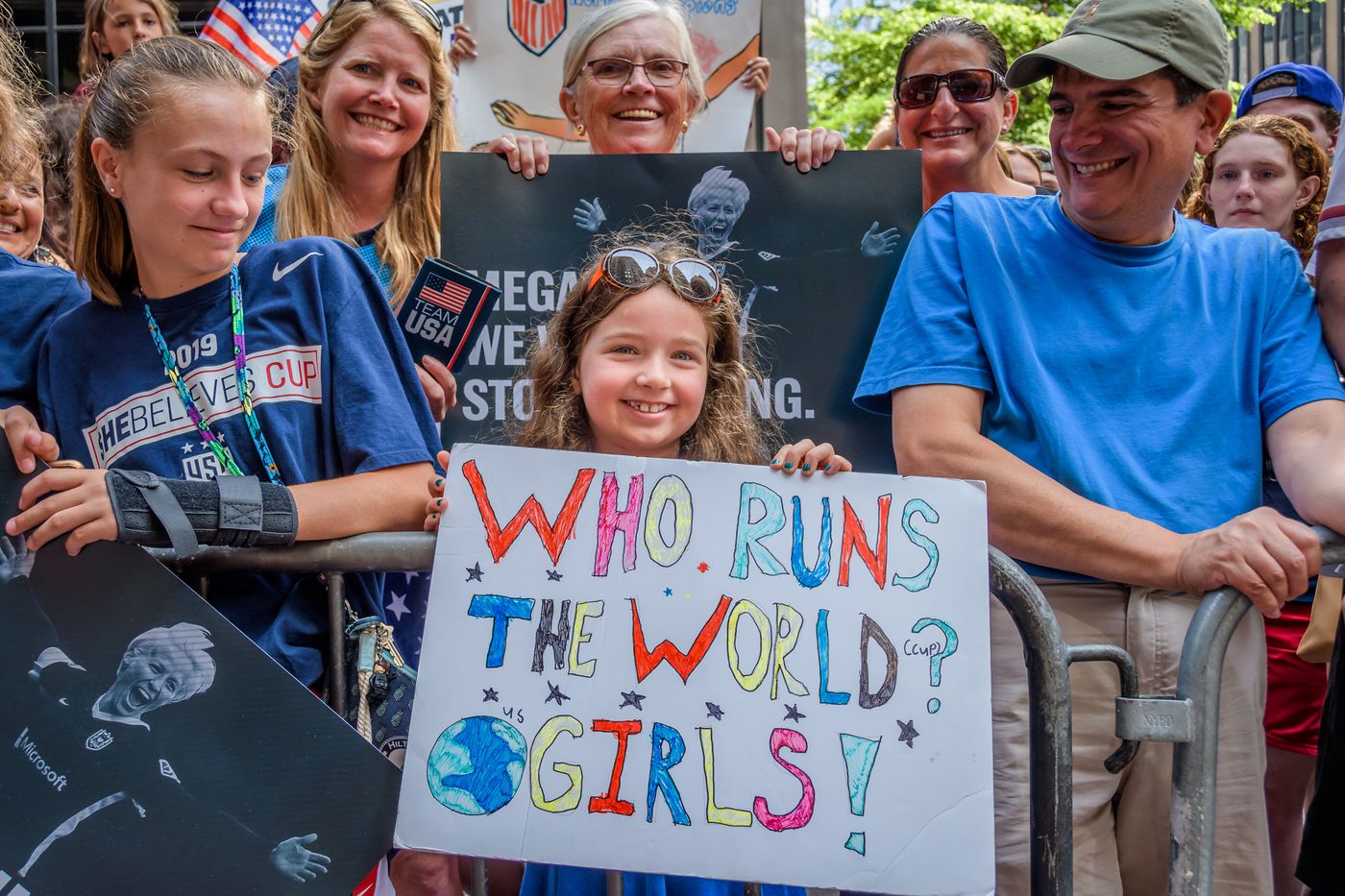 Gender Equality in Sports: The USWNT “Equal Play, Equal Pay” Campaign ...